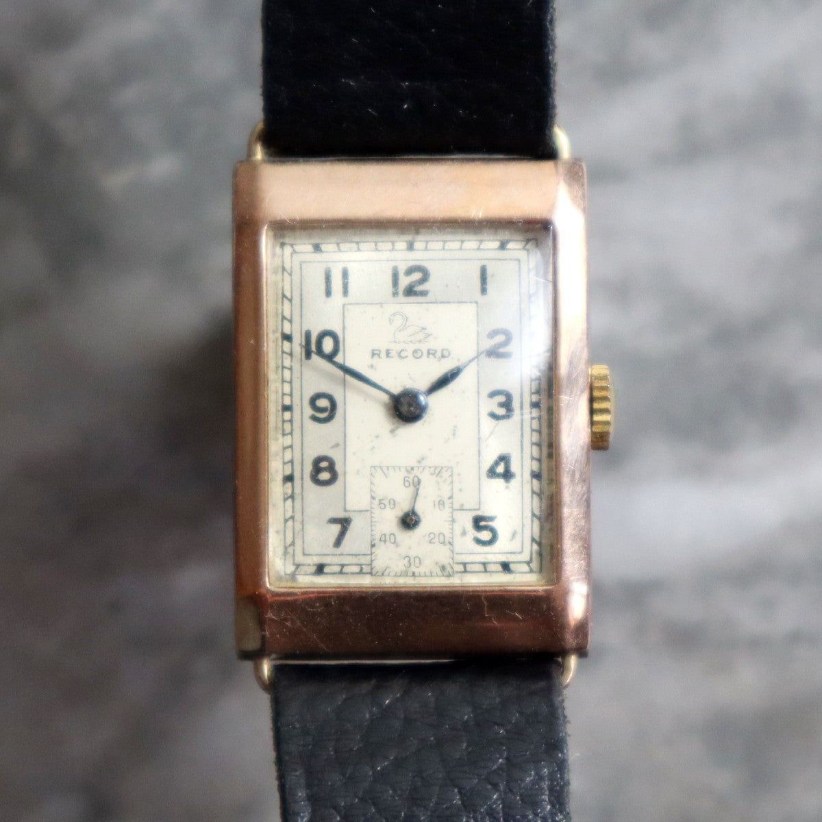 Vintage Record 9ct Gold 1950s Watch – Henry Cawley Watches